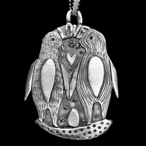 Leandra Drumm "Penguin Love" Ornament – Don Drumm Studios